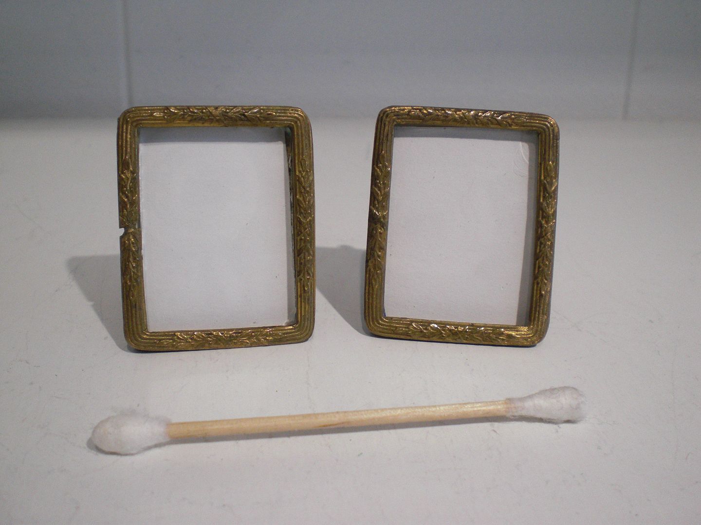 Adagio - 2 miniature rammer i messing. Sælges individuelt - 2 miniature ...